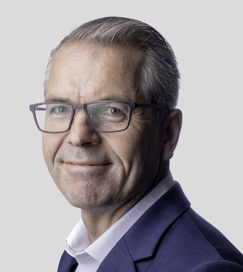 Steve Cresswell, Avison Young | EurobuildCEE